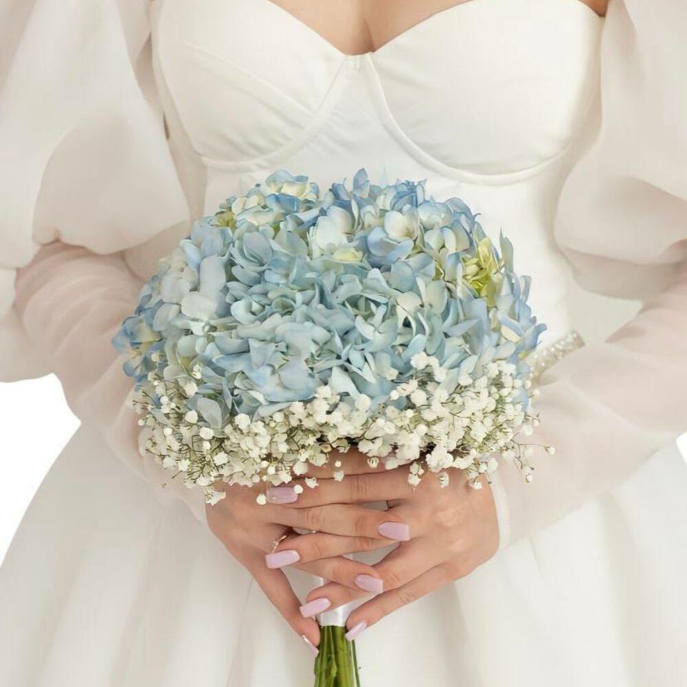 Stephanotis Bouquet Blue