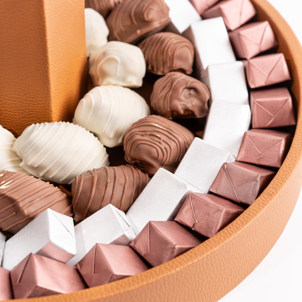 Ramadan Imperial Gifting Tower, Confectionery & Bakery Dubai, United ...