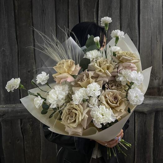 Авторский букет с розой Мента и диантусами FM106, Цветы Москва, Россия ...