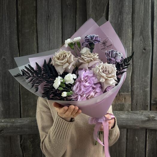 Авторский букет с розой Мента и диантусами FM106, Цветы Москва, Россия ...