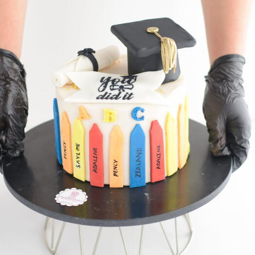 Graduation Cake, Confectionery & Bakery Dubai, United Arab Emirates ...