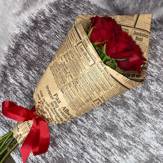 Классический букет ароматных красных Роз в крафте, Цветы в завода ...